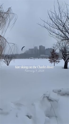Someone was kite skiing on Charles River today 🪁⛷️ 📹: Posted with permission from u/HumbledBumbleBees on reddit | The Boston Calendar
