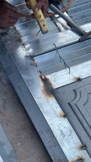 Skills To Weld Square Tube For Making Large Sliding Gate #welding #reels2023 #reelsvideo #reelsfb #reelsinstagram #AmaZing #construction #reels #workers #sand #cement #funny #fb #fbreels #fbviral #fbpost #shorts #share #crafts #home #interiordesign #diyprojects #homemade #decor #diyhomedecor #wood #steel | DIY crafts PR