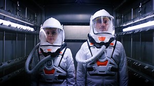 The Complex Movie (2020) - bio-weapon attack on London