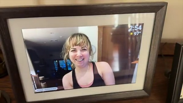 Frameo Digital Photo Frame REVIEW!