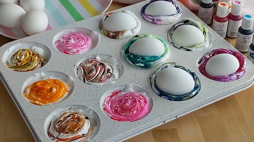 515K views · 764 reactions | Cool Whip Easter Eggs 2 Ways https://www.inkatrinaskitchen.com/how-to-make-cool-whip-easter-eggs/ | In Katrina's Kitchen | Facebook