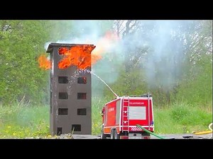 RC FIRE TRUCK! RC FIRE TRUCKS PUTS OUT FIRE! BIGGEST RC FIRE TRUCKS AT WORK! HEAVY RC FIRE ENGINE