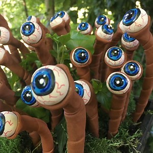 Halloween Eyeball Plant Markers Creepy Bloodshot Eyeball Orbs Spooky Ceramic Garden Decor Funny Outdoor Plant Stakes Alien Eyeball Prop - Etsy