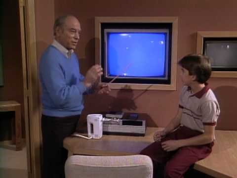 What Is The Stroboscopic Effect? - Mr. Wizard's Everyday Magic