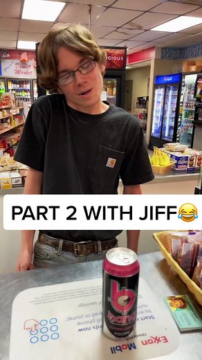 Jiff DOOING TOO MUCH😂‼️, let’s get this viral gang😈💕. #viral #fyp #arabcornerstore #FOREVER108🕊 #LLDMULA🕊💔