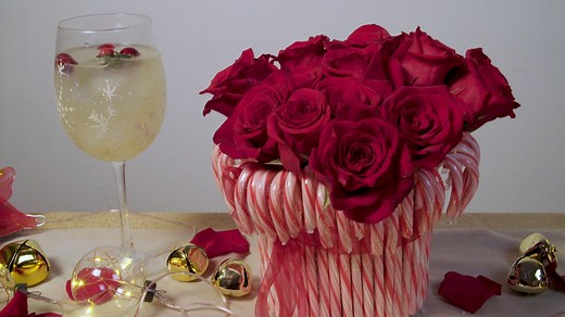 156K views · 350 reactions | This easy candy cane vase will sweeten up your space for the holidays! For more tips on getting your home ready for the season, check out our interactive holiday cleaning guide: https://on.today.com/2znlQpx | Today Show | Facebook