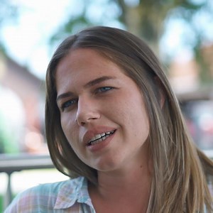 1.8M views · 10K reactions | «Irgendwann kam ich wieder zu mir und wusste: Jetzt ist fertig.» | izzy | Facebook