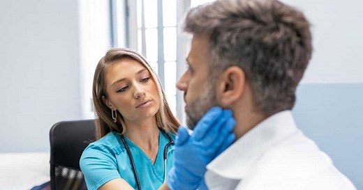 Laryngomalacie : définition, causes, symptômes et traitements