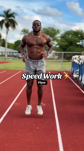 Try these Running exercises 💨⚡️. TO IMPROVE SPEED AND QUICKNESS🚀🚀🙏🏾. THE MOFIT WAY 🙏🏾🚀🚀. #fit #fitnesstraining #fitnesstrainer #personaltrainer #personaltraining #train #athlete #athleticperformance #grind #track #running #speed #fast #runningtechnique #highschooltrack #collegesports ##sports #Elevate #Reels #Workoutvideos #Influence #Commitment #Inspire #motivate #Growth #Lead #Health | Jakairi Moses