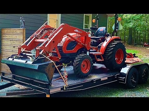 Loading the Tractor on my New Trailer | Kioti CK2610 | 20’ Trailer