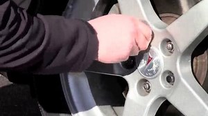 Watch McGard Wheel Lock and Lug Nut Installation Kit on Amazon Live