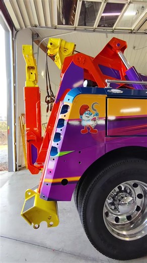 Candido's Towing & Recovery ALWAYS have the sharpest trucks on the road. We're thankful to be a tiny part in that. #candidos #towing #towingandrecovery #hauling #truckdriving