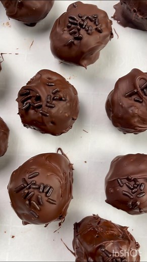72K views · 623 reactions | If Oreo balls make your heart skip a beat, prepare to fall head over heels for these Brownie Truffles! ❤️ Recipe: https://tastesbetterfromscratch.com/brownie-truffles-2/ | Tastes Better From Scratch | Facebook