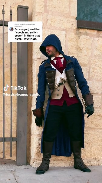 Replying to @k.thornton014 the crouch button wasnt working… #assassinscreed #cosplay #unity #arno