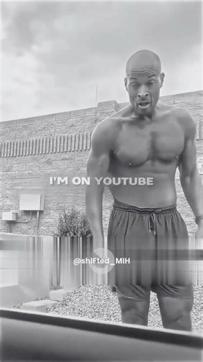 Fan Stops David Goggins Mid-Run 😨🗿 | Humility & Motivation Shorts