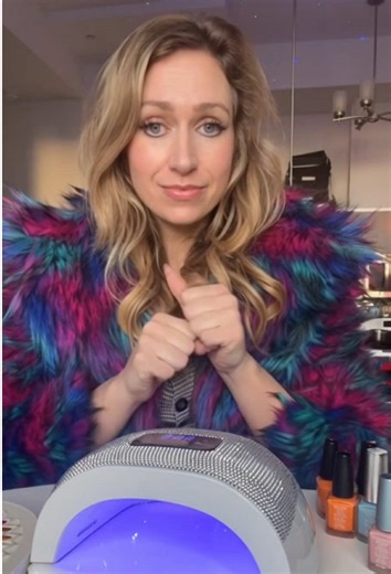 Portable Nail Dryer Machine with Timer Control