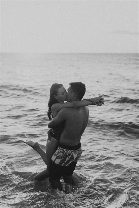 Water Watch Beach Sessions Best Sunset Emmett Cute Couples Hawaii Swimming Couple Photos