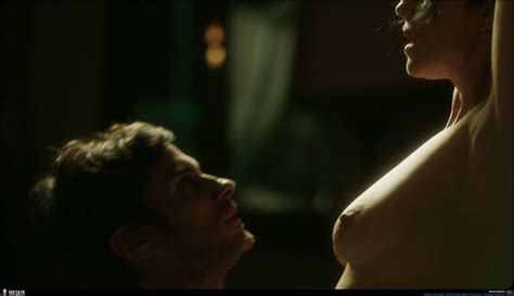Monica Bellucci Desnuda En Mozart In The Jungle