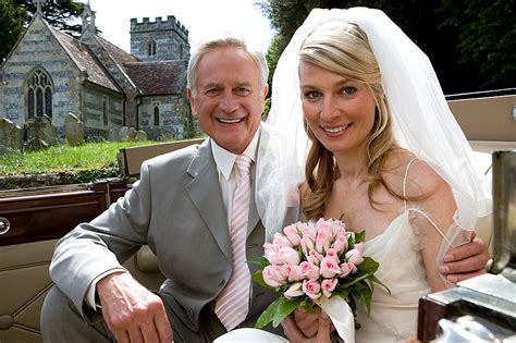 Age Gap Dating Site — Ageless Relationship