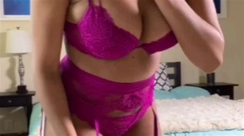 Primeiro Vídeo Provando Lingeries Sensuais Conjuntos Redtube