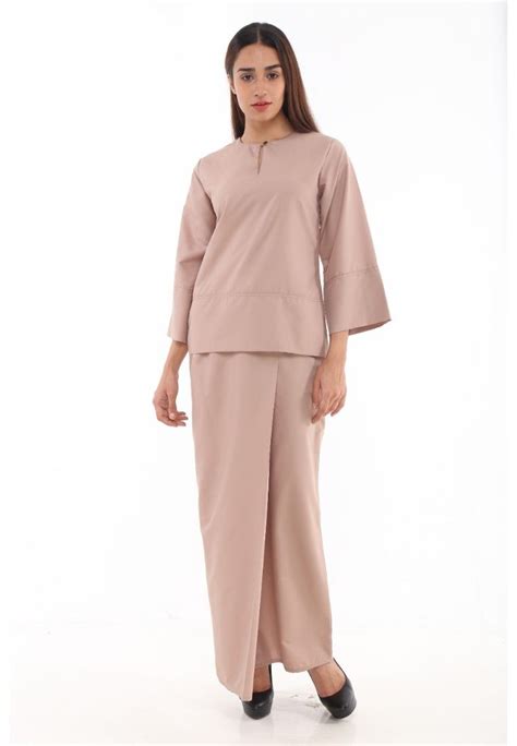 Baju Kurung Kedah Qaseh Baju Kurung Kedah Moden Simple Baju Kurung Moden Style Beautiful
