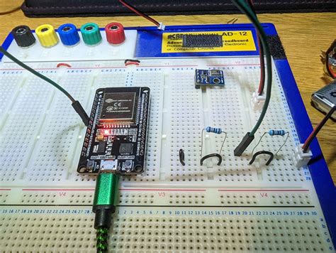 esp32 adc readings a sine wave r esp32