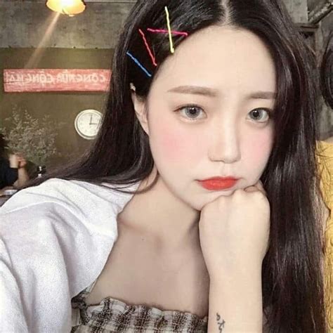 Trai Đẹp Gái Xinh에 있는 Ngân Ngân님의 핀 머리 스타일 헤어스타일 얼짱 소녀