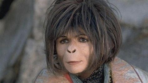 Qui A Interprété Ari Dans Planet Of The Apes De Tim Burton En 2001 Helena Bonam Carter Planet