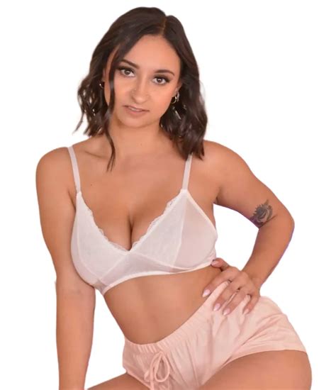 Hailey Rose Biography Age Bio Feet Hot Pics Onlyfans Leak