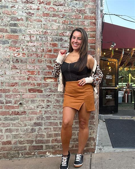 ‘90 Day Fiance Star Veronica Rodriguez Is A Corporate Boss Find Out Her Job And Net Worth