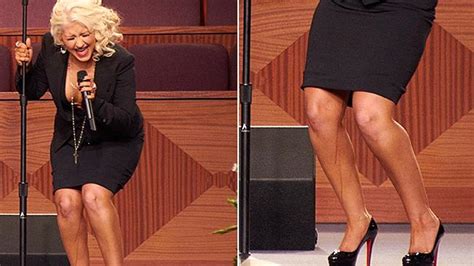 From Flab To Fab Christina Aguilera Debuts A Stunning New Look Daily Telegraph