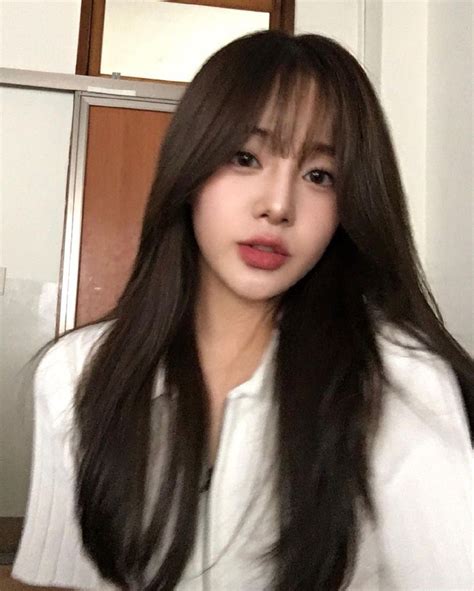 Allzerok On Instagram 2023 웨이브 헤어스타일 긴 머리 입술 모양