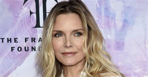 She Looks Great 65 Year Old Michelle Pfeiffer Stunned With Her Youthful Appearance Daily News
