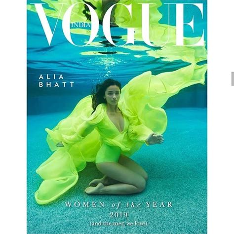 Alia Bhatts Hot Underwater Bikini Photoshoot Photosimagesgallery 109593