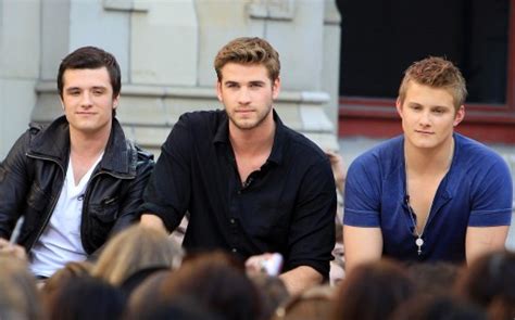 Josh Hutcherson Liam Hemsworth And Alexander Ludwig Chris And Liam Hemsworth Photo 32054104