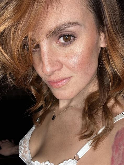 Seductive Selfie😈 30f Rselfie