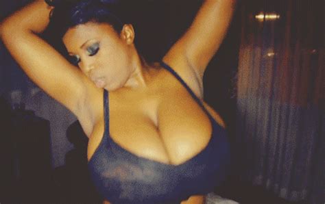 Big Bouncing Tits Picsegg