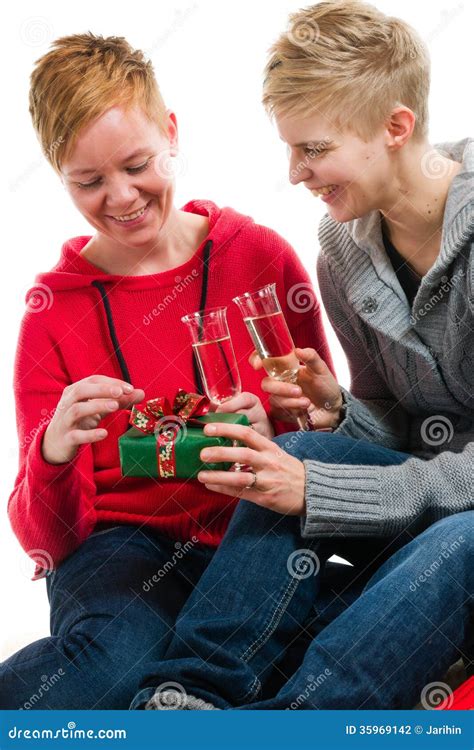 女同性恋的夫妇 库存照片 图片 包括有 幸福 一起 射击 微笑 同性恋 安静 婚姻 女同性恋者 35969142