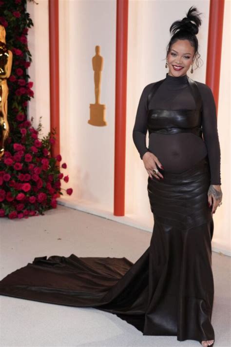 Pregnant Celebrity Porn Photo