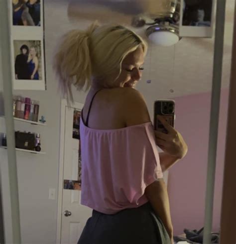 Brooke Hunters Postlemon8