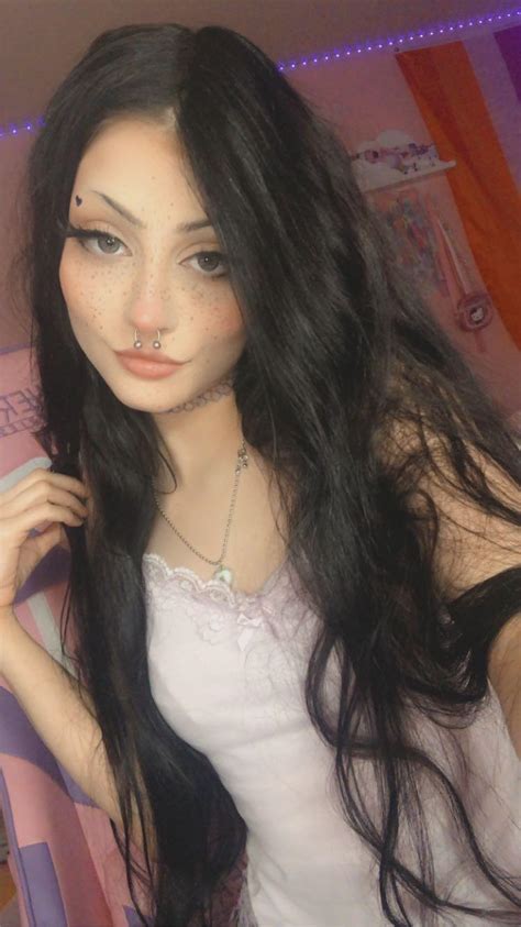 Long Hair Cutie