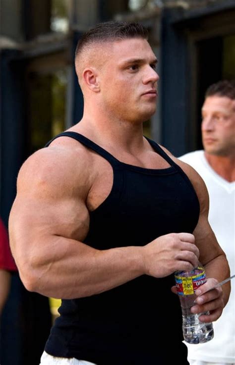 Pin On Muscular Men Bodybuilder Men And Men In A Uniform