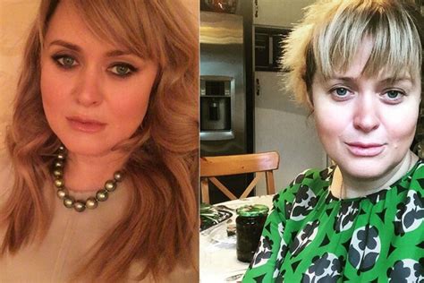 42 летняя Анна Михалкова показала утреннее селфи без макияжа