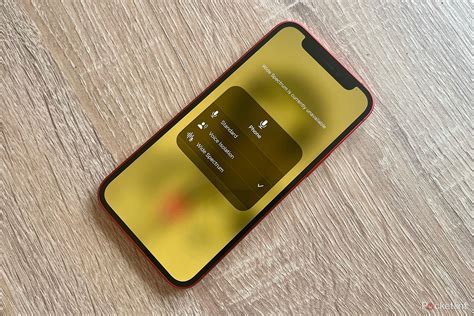 Whats Voice Isolation On Iphone How Do You Flip It On And What Does It Do Stellaritems
