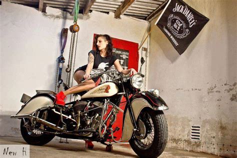 Babes With Indians Pics Page 155 Indian Motorcycle Forum