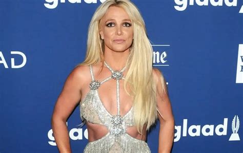 Britney Spears Biography Career Awards And Achievement