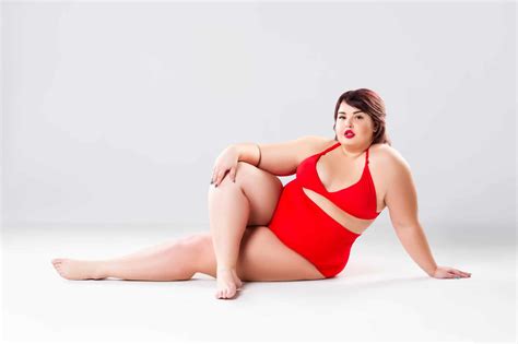 Top 10 Tips For Plus Size Lingerie Modelling
