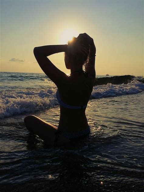 Guia Economico Summer Photography Beach Photography Poses Beach Photoshoot