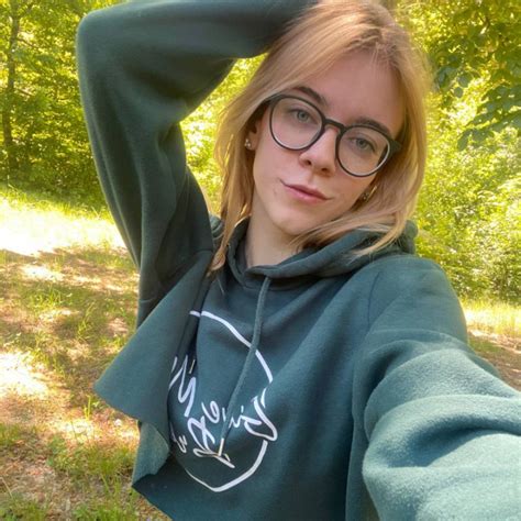Adult Webcams Amateur Porn Vids And Content Creators Manyvids