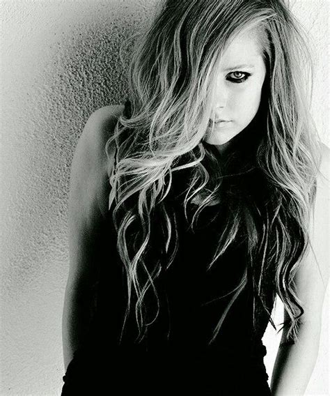 Avril Lavigne Long Hair Styles Board Beauty Long Hairstyle Long Haircuts Long Hair Cuts